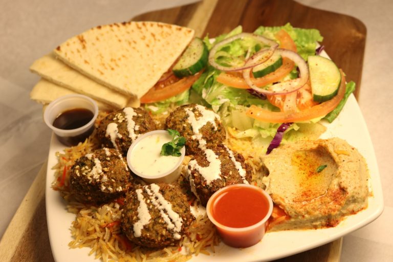 FALAFEL PLATTER – Falafel Corner